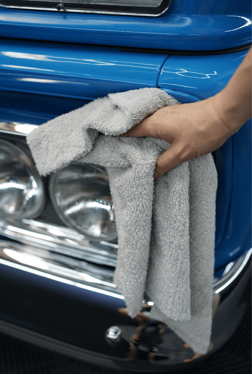 Shop Exterior Car Detailing | Microfibre Cloths